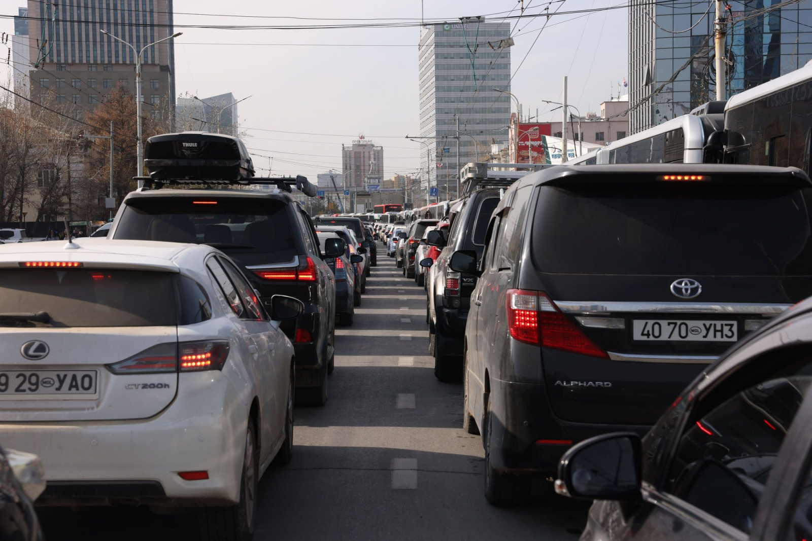 Автомашины улсын дугаарын тэгш сондгой хязгаарлалт хийхийг иргэд дэмжжээ Mnews Mn