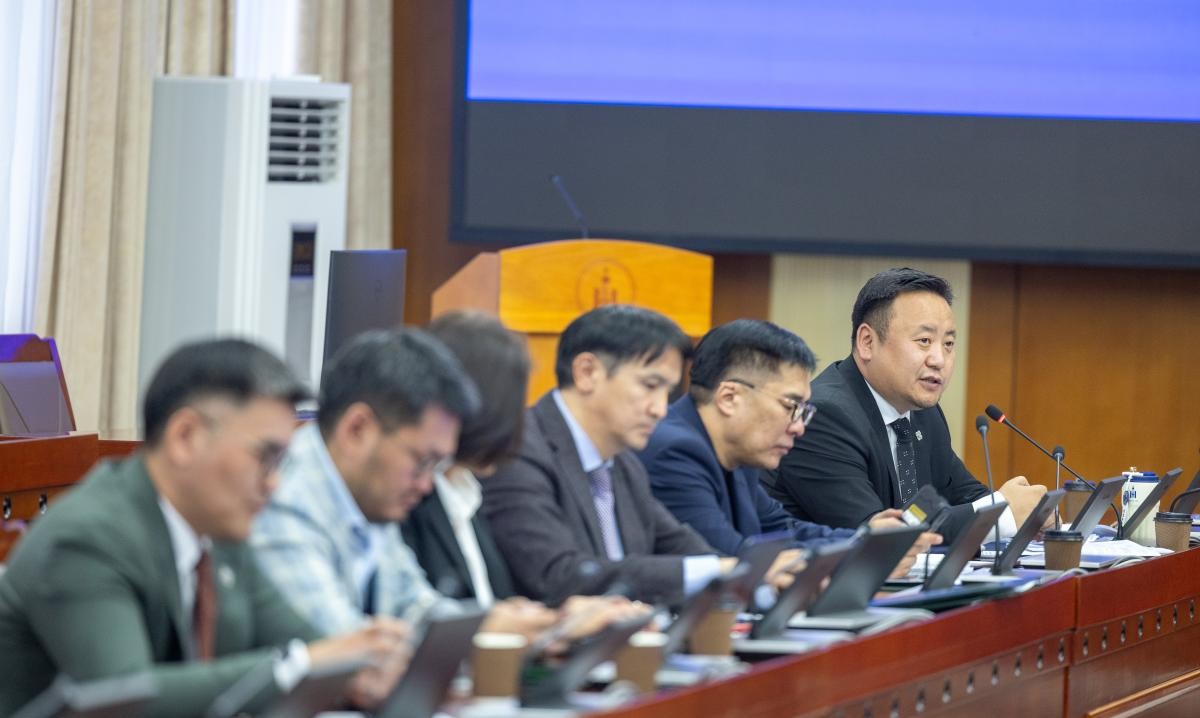 ТББХ Хэвлэл мэдээллийн эрх чөлөөний тухай хууль хэлэлцэв Mnews Mn